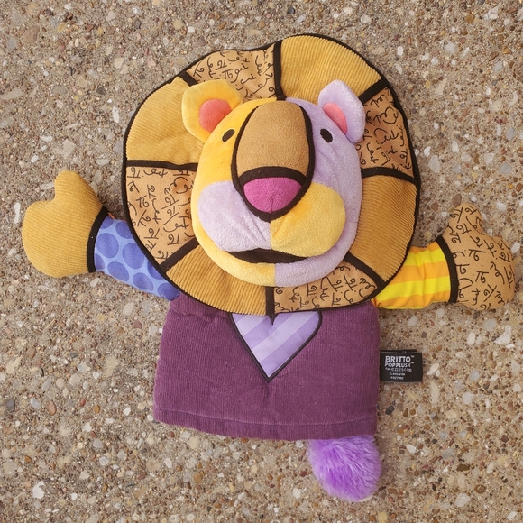 Enesco | Toys | Britto Pop Plush Enesco Leonardo Lion Hand Puppet ...